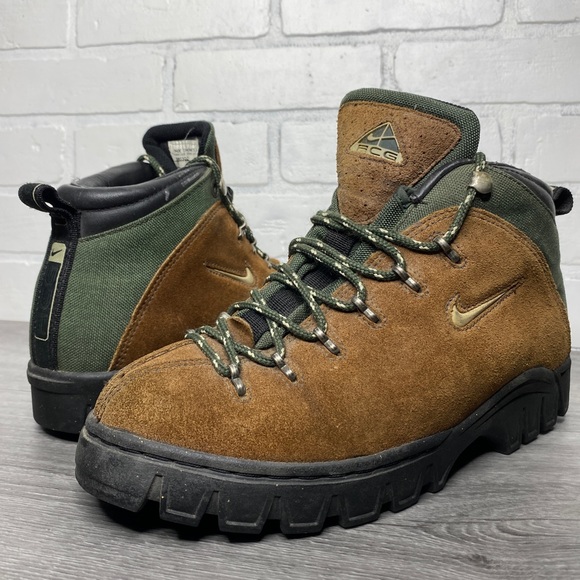 Nike ACG | Shoes | Vintage Nike Acg Hiking Boot Suede Leather Trail ...